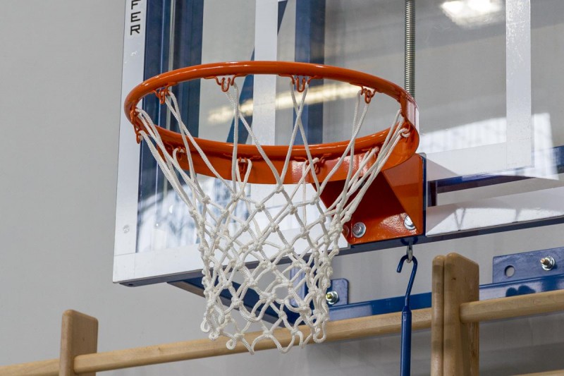 Foldable and high adjustment basketball backboard